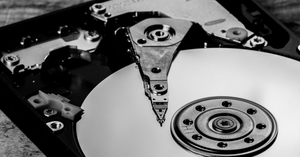 Forbes FYI Magazine: Kelly, at Your Server - DriveSavers