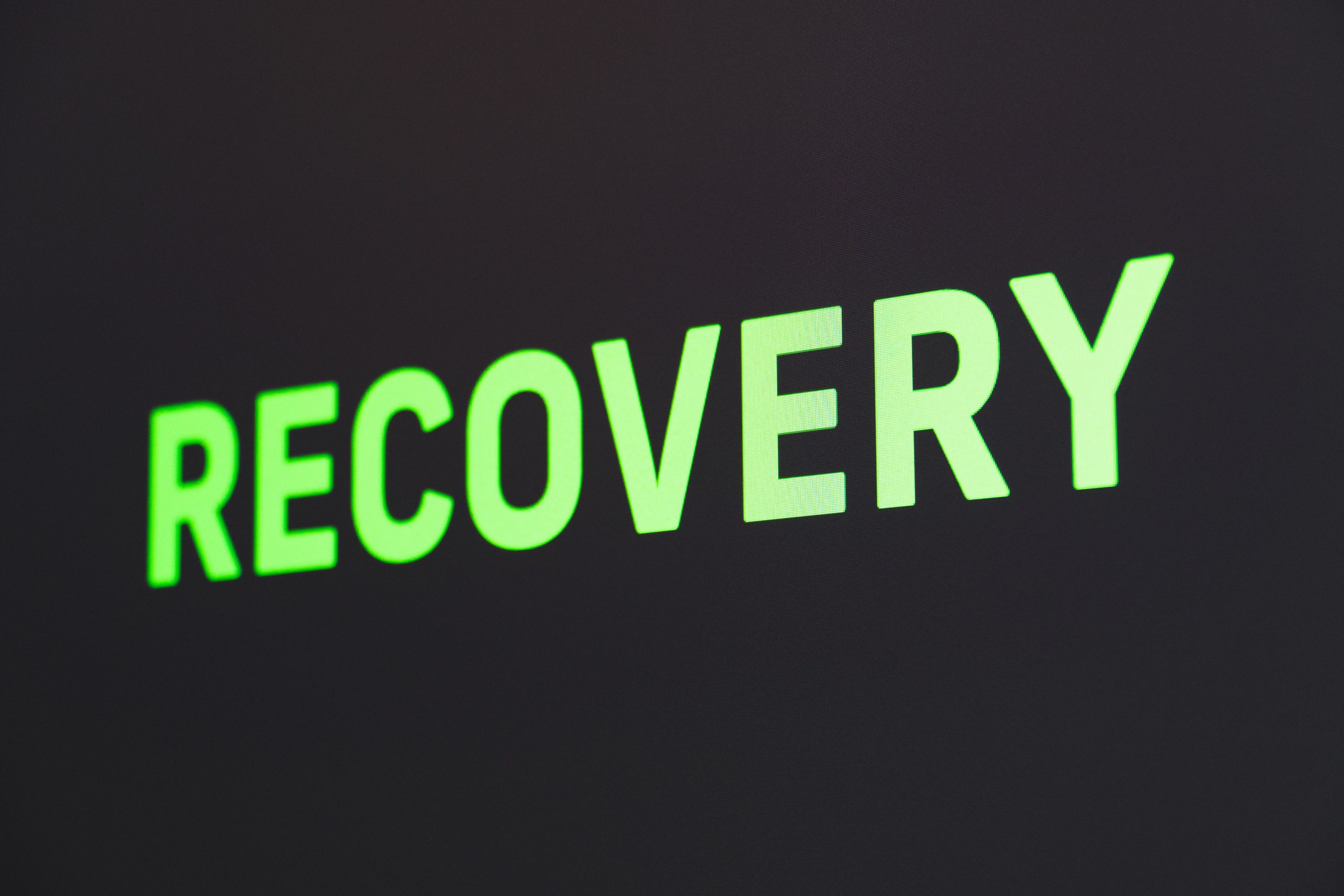 Data Recovery Software Debunked - DriveSavers